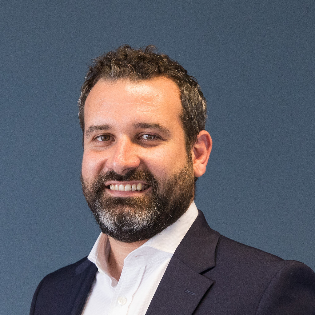 Eduardo Martinez - Associate Director - Walter Hewitt | XING