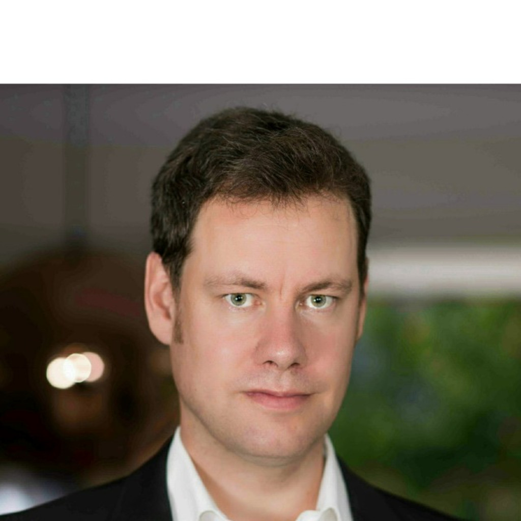 Dr. Christopher Ulrich - Head of Product Life Cycle Management (Service ...