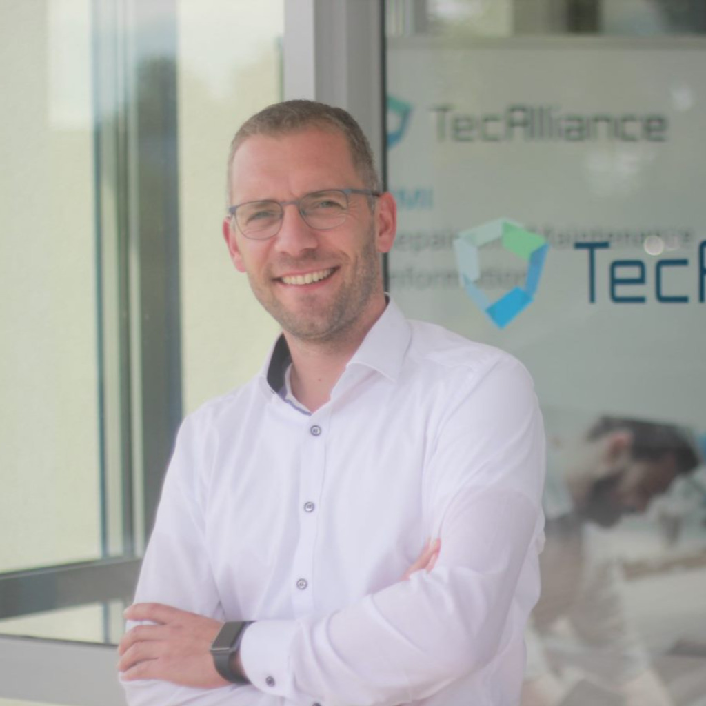 Christian Bergmann - Vice President Data Manager RMI (Product Lead ...