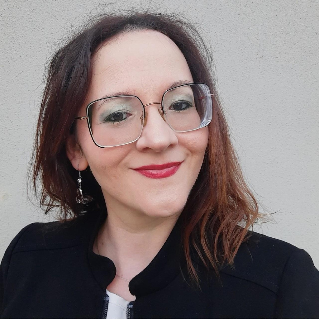 Susan Devantier - Einkäuferin - ESKA Automotive GmbH | XING