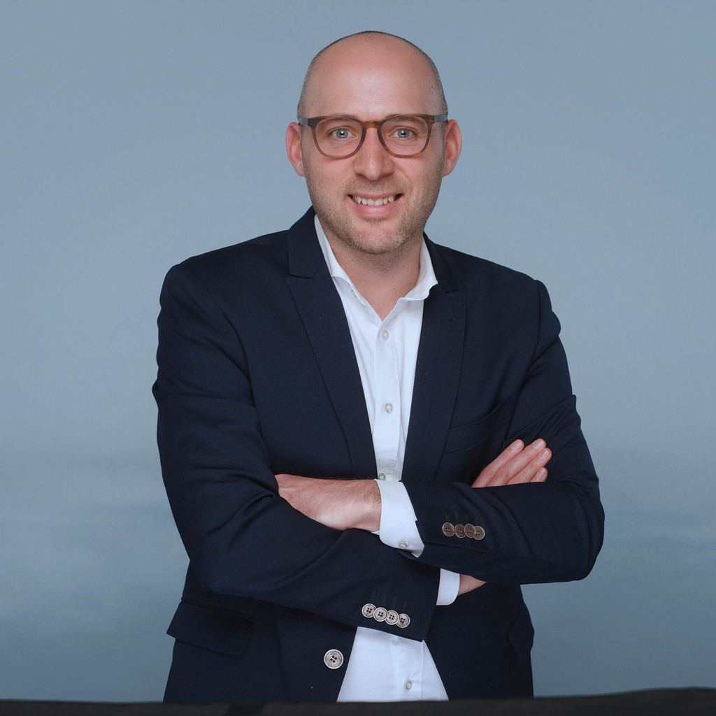 Maximilian Höhle MRICS - Senior Parkmanager - Alpha Industrial ...