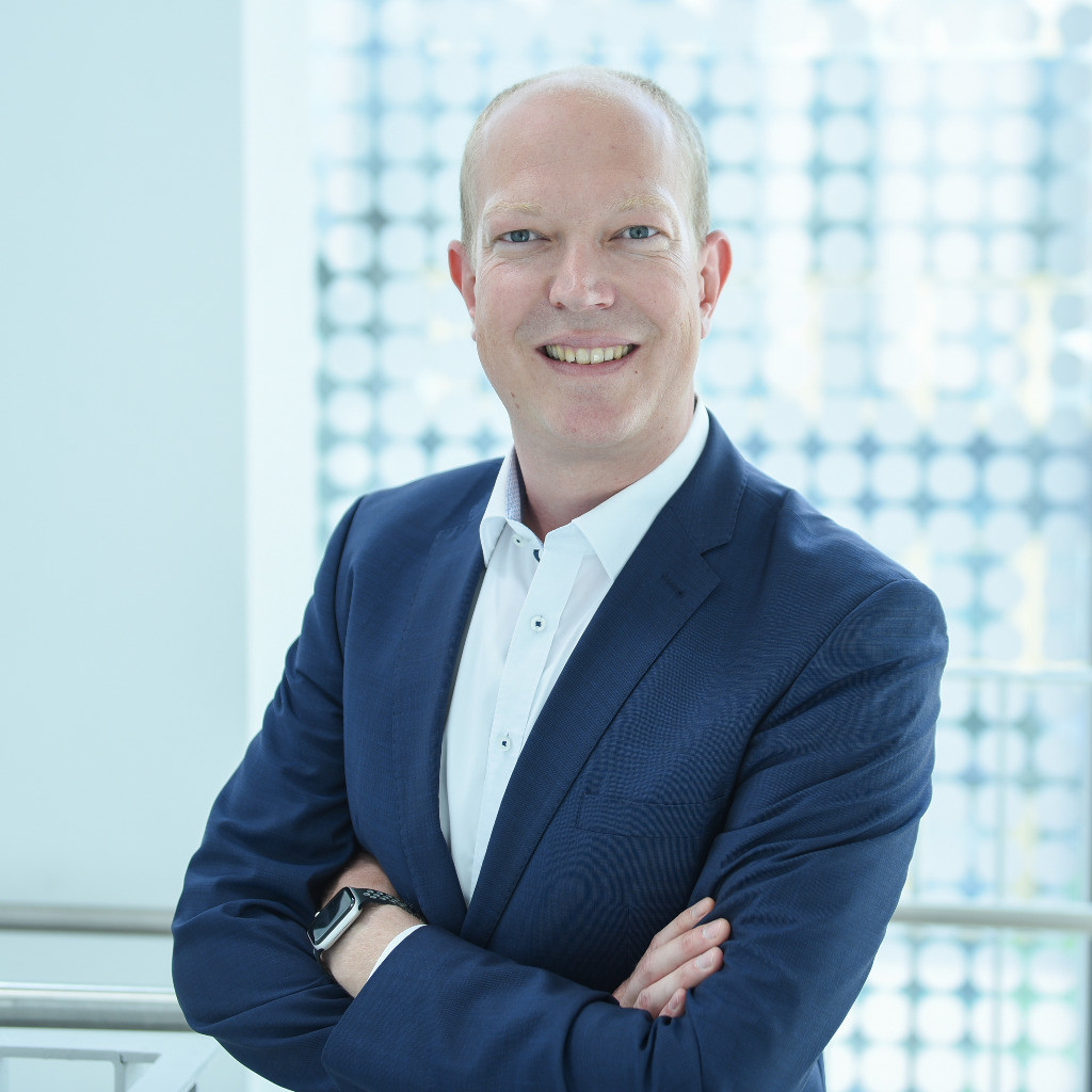 Michael Bohrsen - Head of Selfcare & Omnichannel Management - 1&1 ...