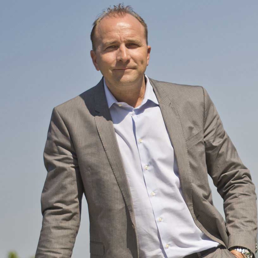 Thomas Schneider - Geschäftsführer - plan.b- Integrierte Raum- und ...