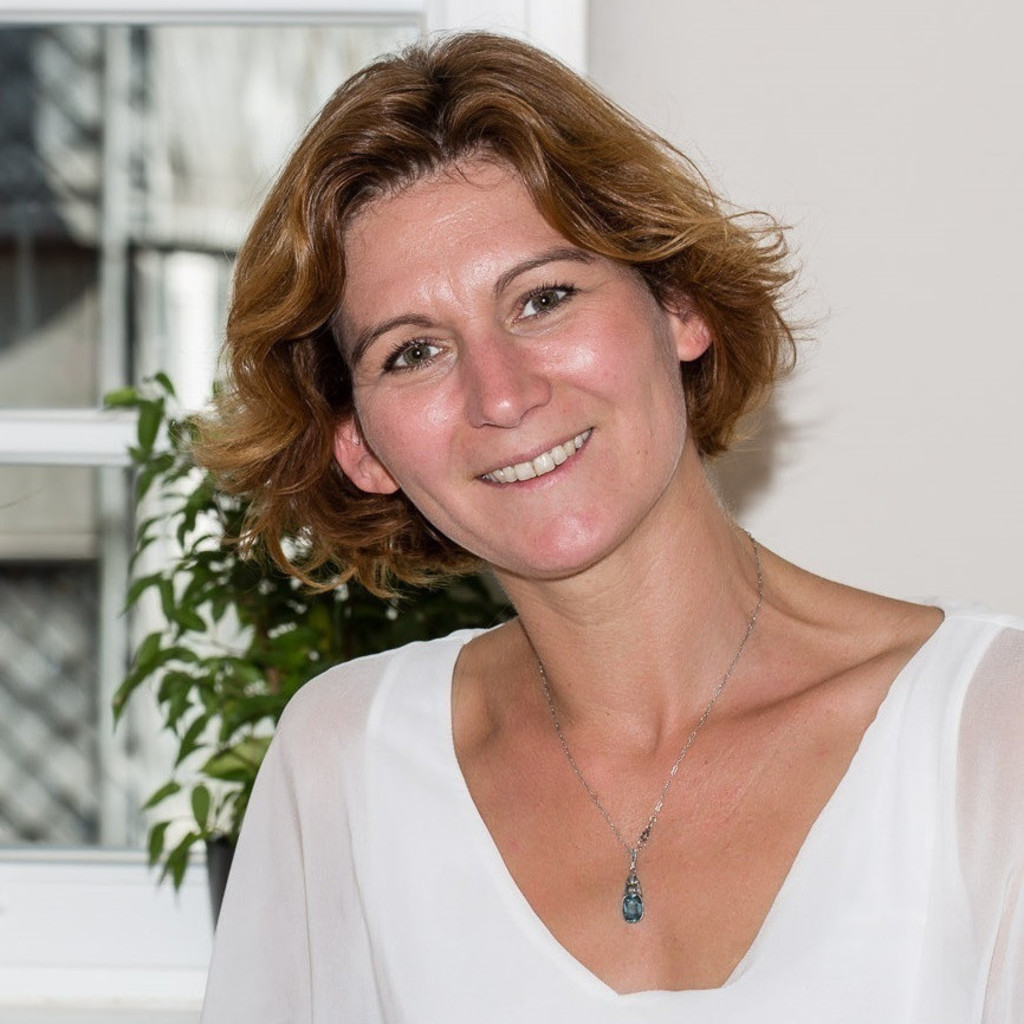 Martina Raasch - Inhaberin und Geschäftsführerin - Altstadthotel Treysa ...