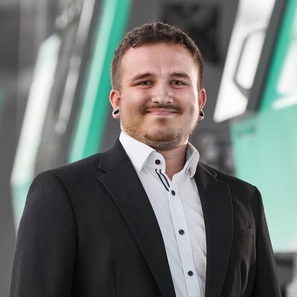 Benedikt Smécz - Anwendungstechnischer Trainer - ARBURG GmbH + Co KG | XING