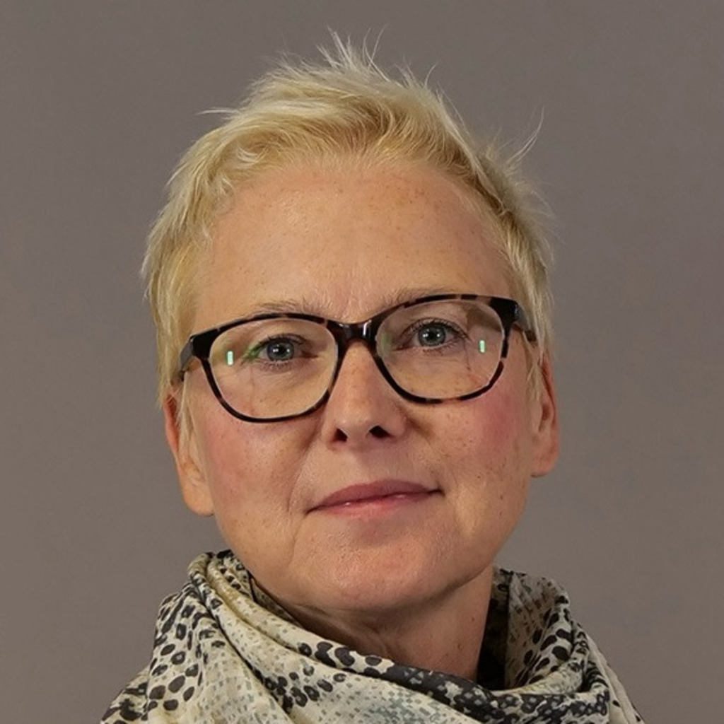 Simone Schmidt - Sekretärin der Geschäftsleitung - Matthes Holding GmbH ...