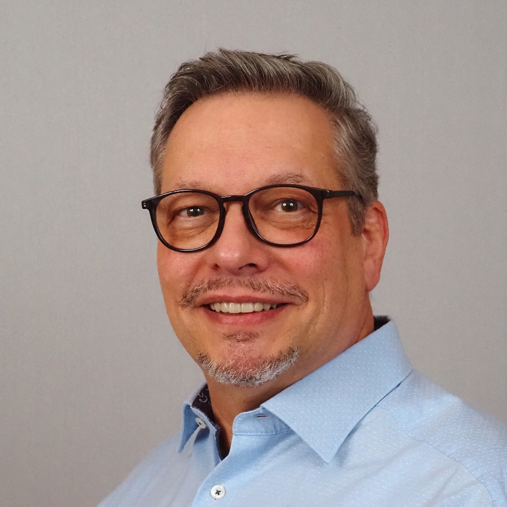 Hans Engelmann in der Personensuche von Das Telefonbuch