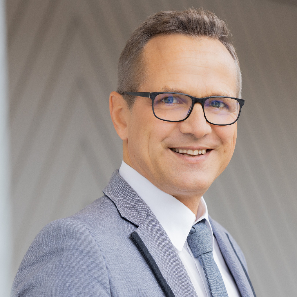 Roland Fischer - Inhaber - ff / fischer finance | XING