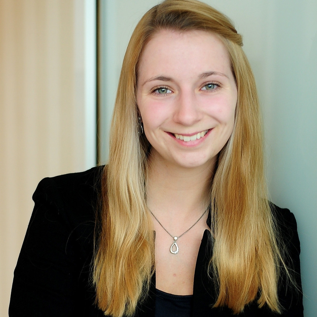 Jennifer Hoyer - Senior Consultant - Cassini Consulting AG | XING