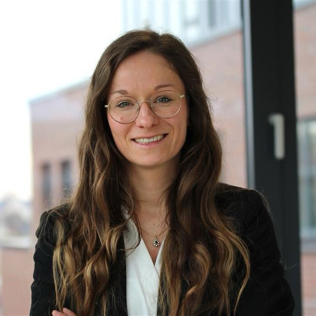 Anna Wessels - Referentin kaufmännische Projekte - Röchling Industrial SE & Co. KG | XING