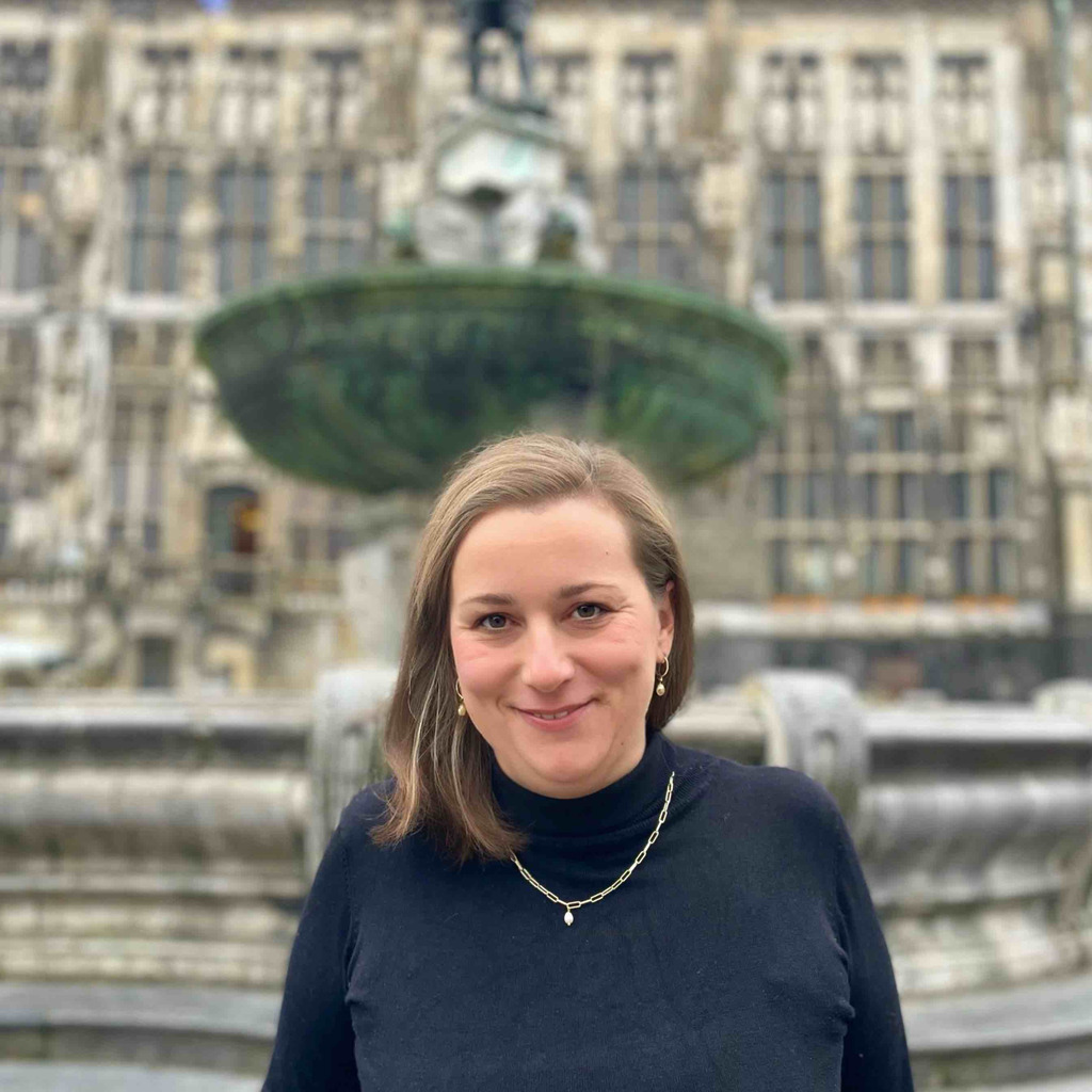 Jessica Reusch - Assistentin der Geschäftsleitung - Landmarken AG | XING