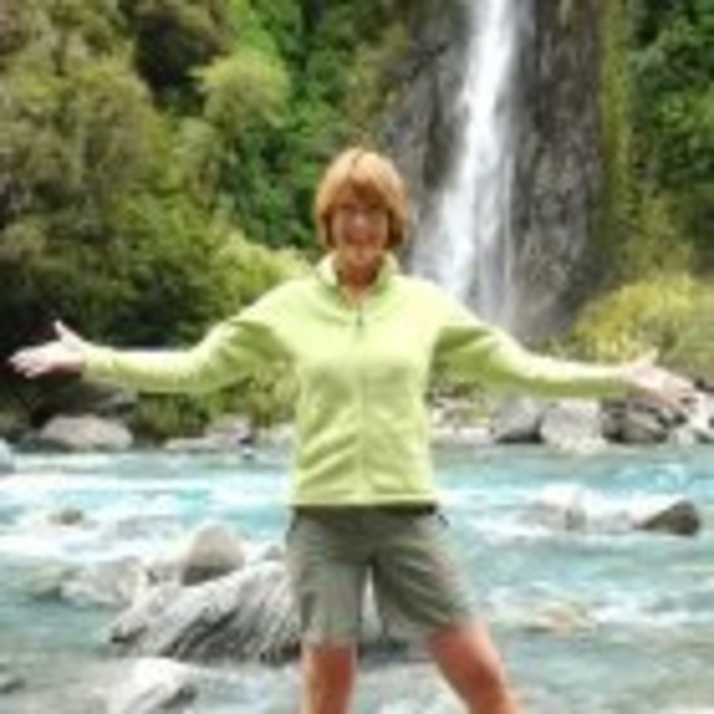 Helen Crowe - Business Owner - Amazing VA | XING