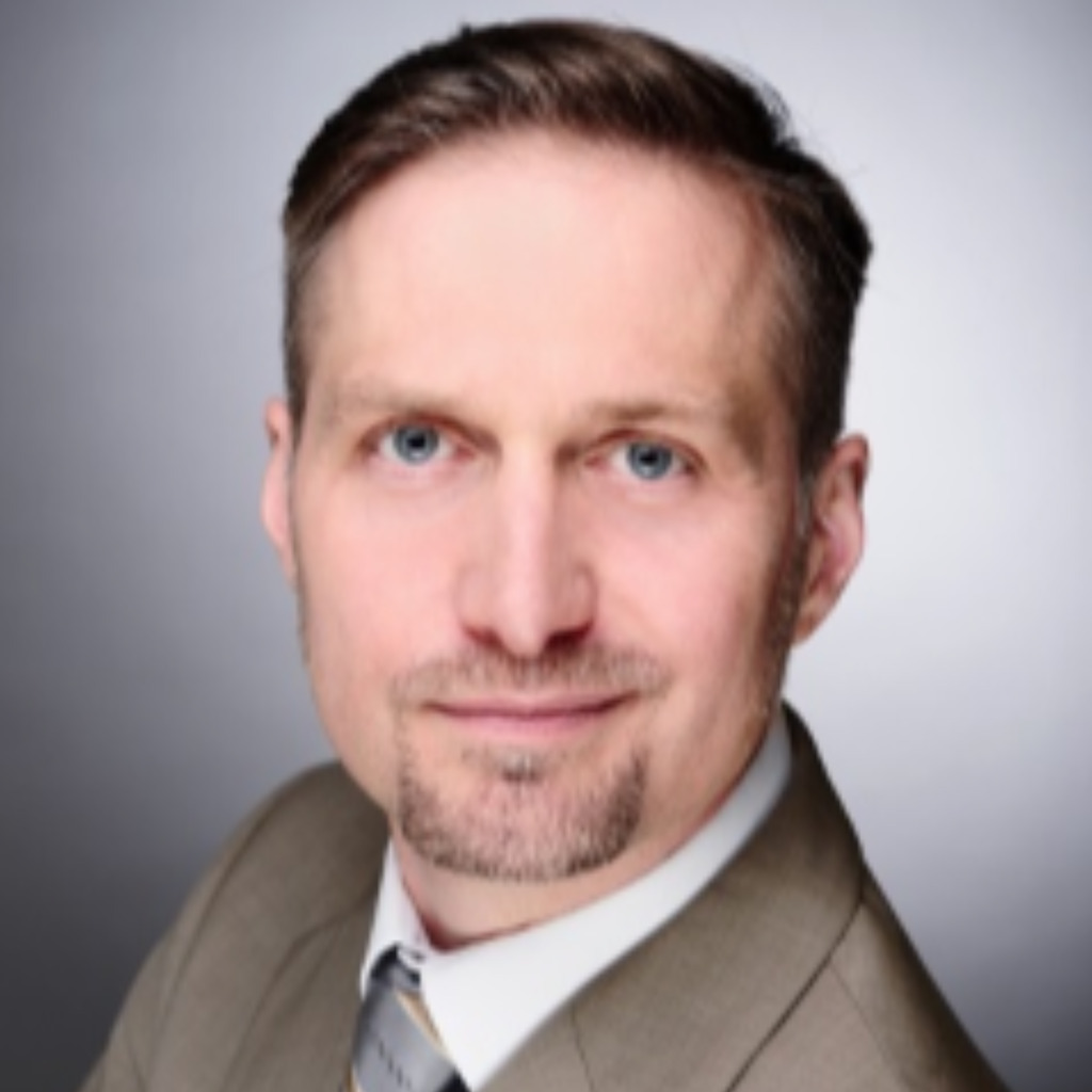 Michael Wenzel - Knowledge-Manager - q.beyond AG, Hamburg | XING