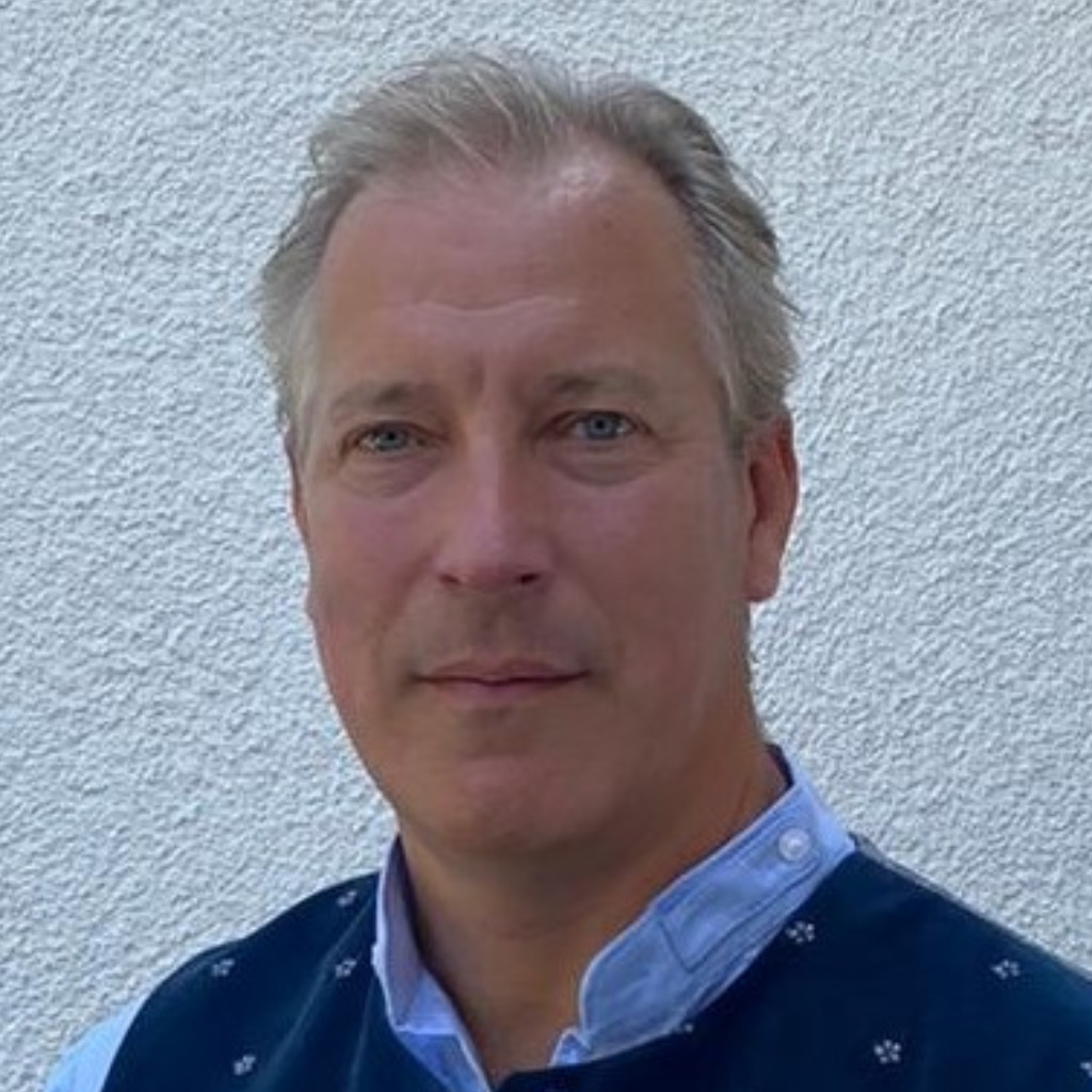 Mike MacKinnon - COO / CFO - DS Destination Solutions GmbH - Ein ...