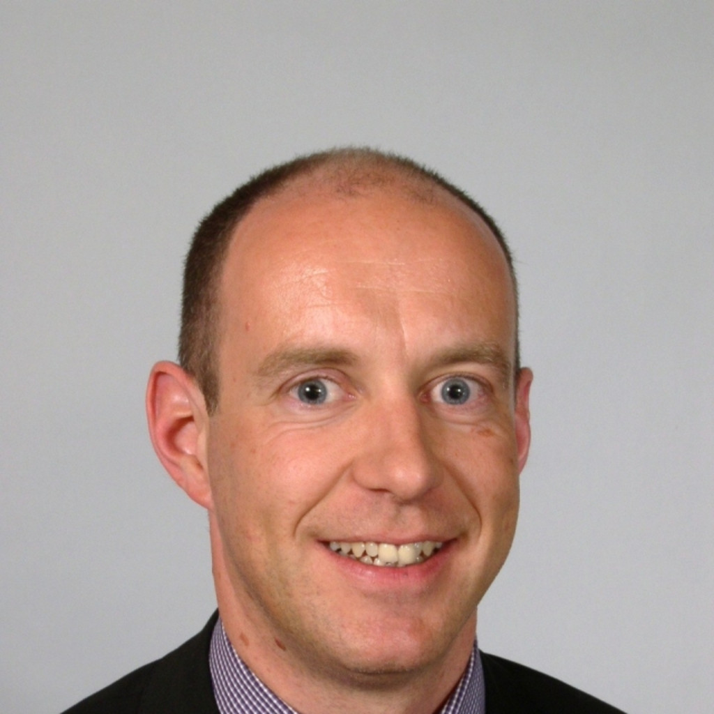 Daniel Hochuli's Instagram, Twitter & Facebook on IDCrawl