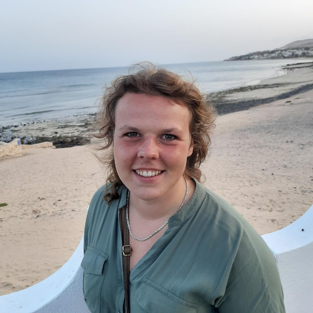 Selina Thomas - Aeronautical Engineering - Wrexham University | XING