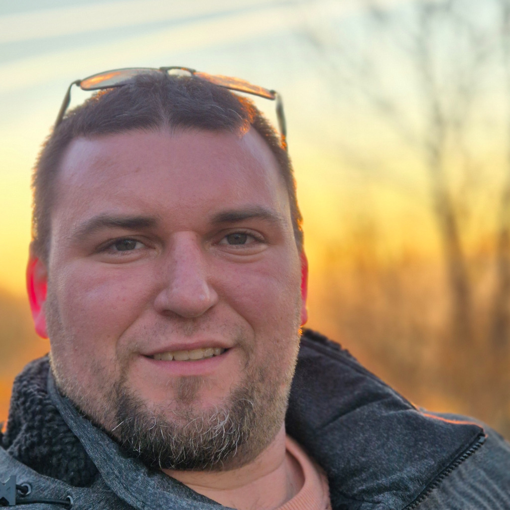 Daniel Christ - Industriemechaniker - Dr. Theiss Naturwaren GmbH | XING