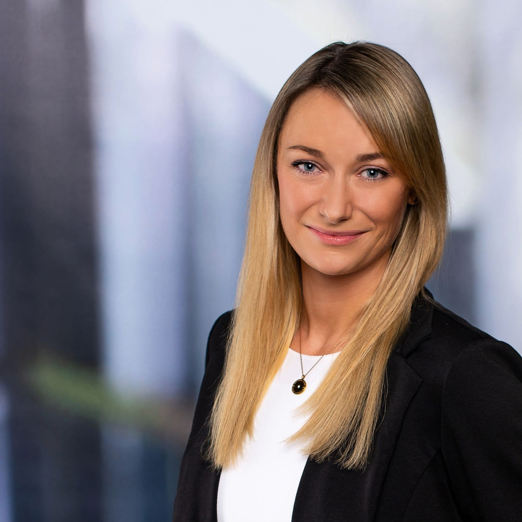 Saskia Mayer - Produktmanagement Baufinanzierung - Bausparkasse ...