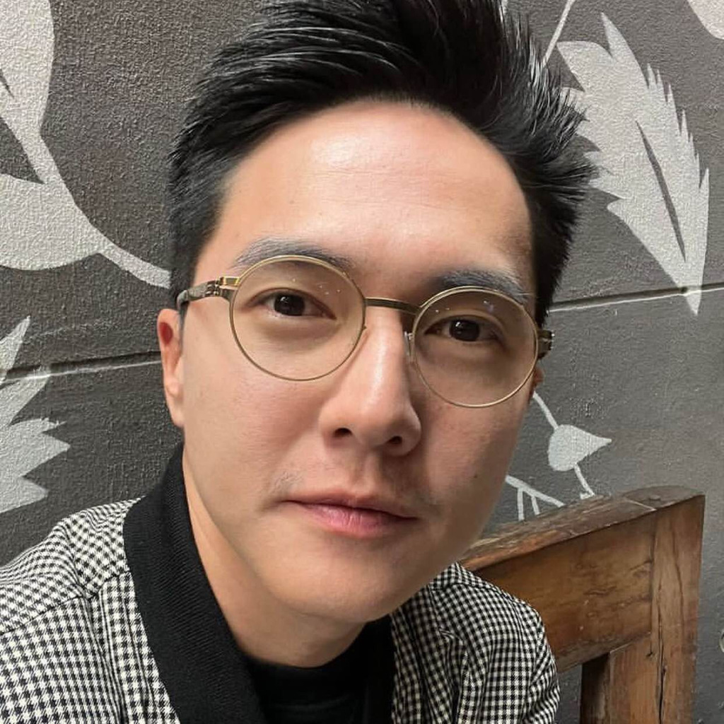 Jason Ling's Instagram, Twitter & Facebook on IDCrawl