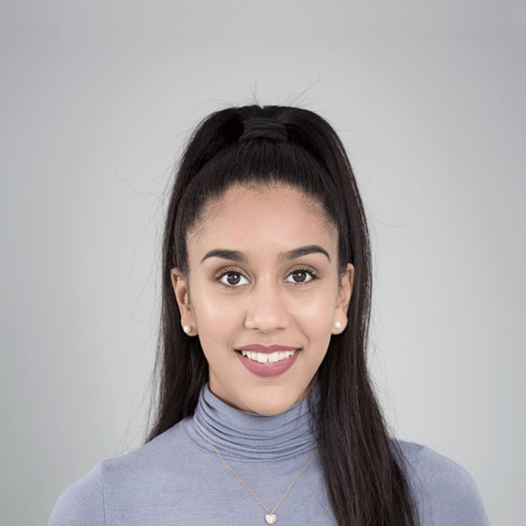 Aicha Pulay - Kauffrau für Büromanagement - ZAB Abrechnungsgesellschaft ...