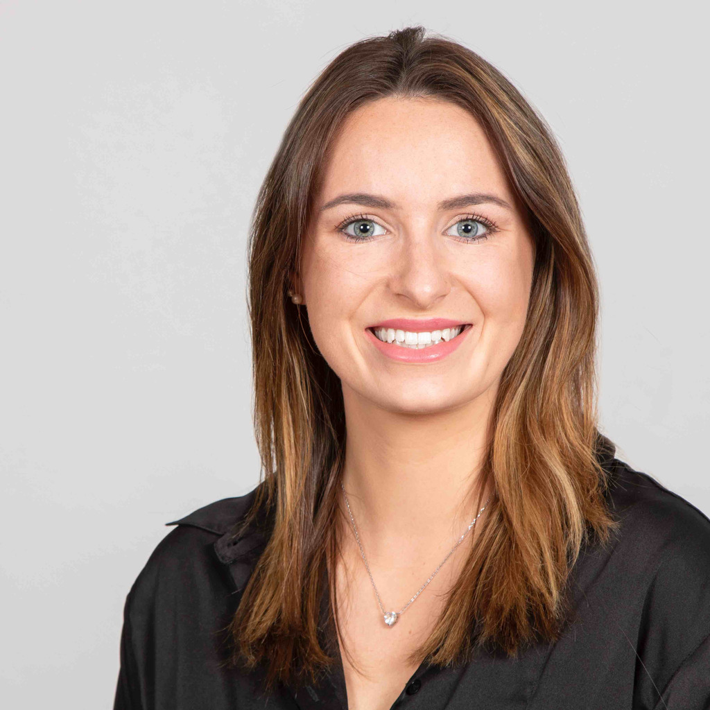 Michelle Baral - Sachbearbeiterin - AUDI AG | XING