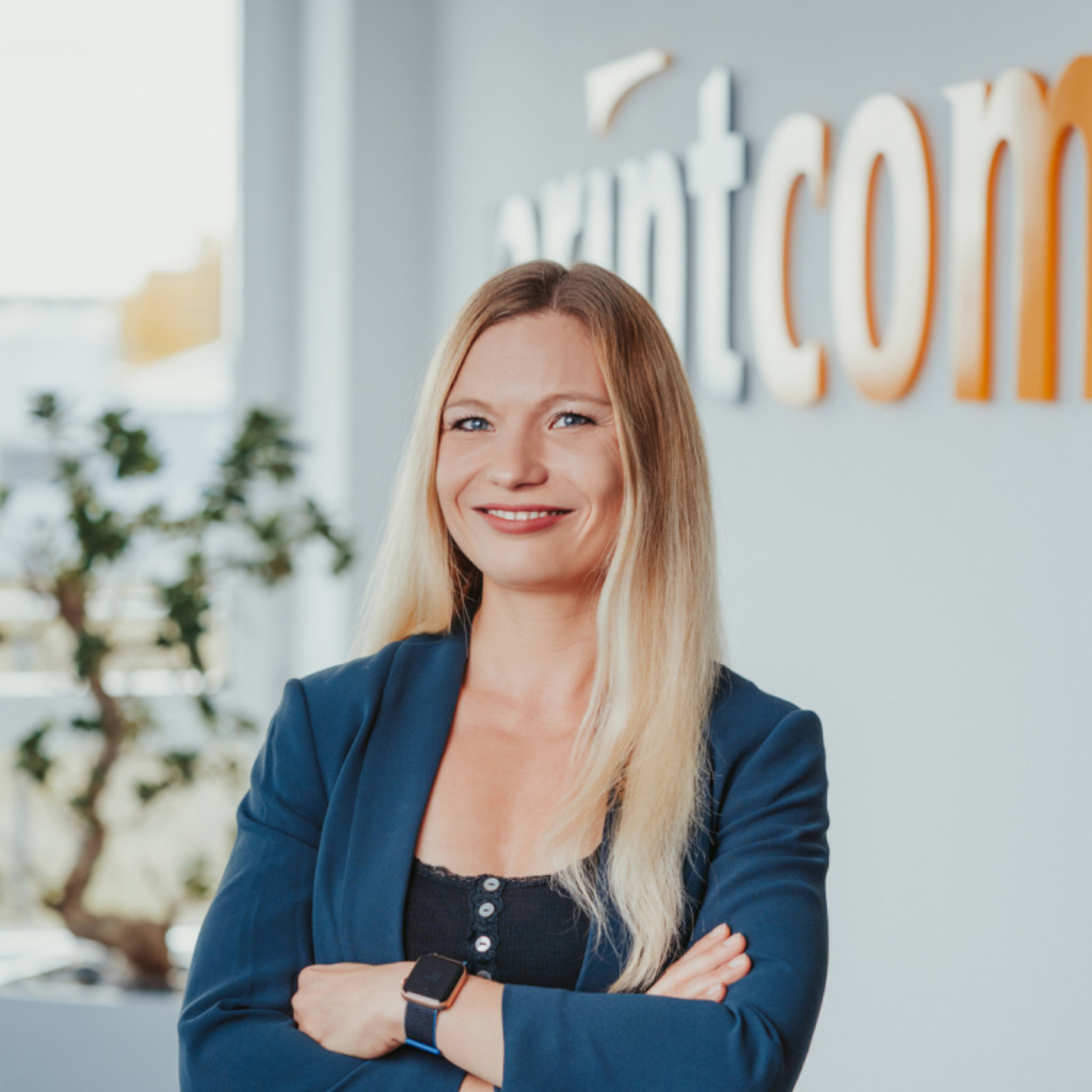 Franziska Veenaas - Head of Administration - Printcom GmbH | XING