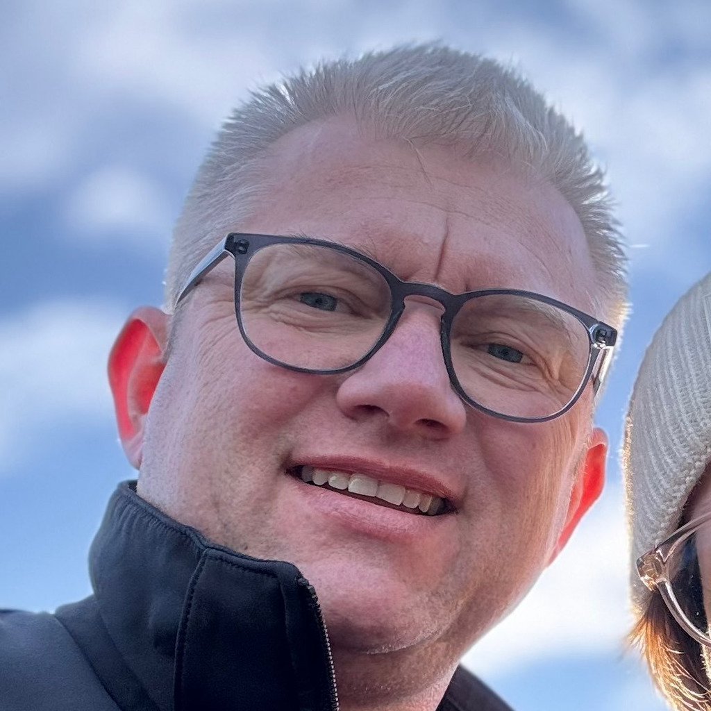 Dirk Leistner - Leiter Referat für Service - Stadt Bochum | XING