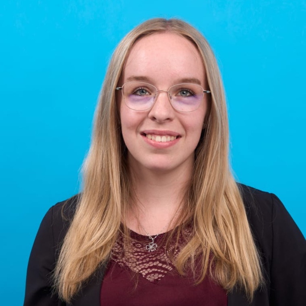 Lisa-Marie Sauer - Strategische Einkäuferin - Wagner eCommerce Group ...