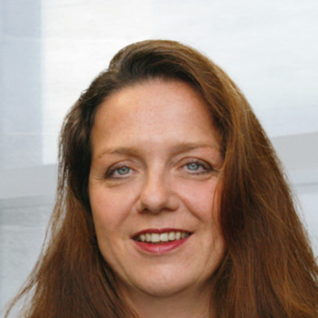 Angela Lichtenheldt - Office-Managerin - EKS Elektrotechnik GmbH | XING