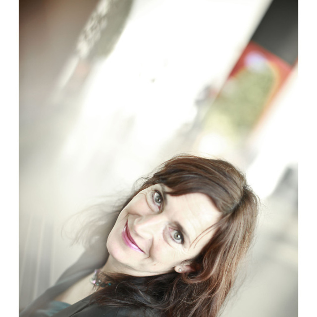 Stephanie Schmid - Reference Manager Customer Success EMEA & MEE - SAP ...