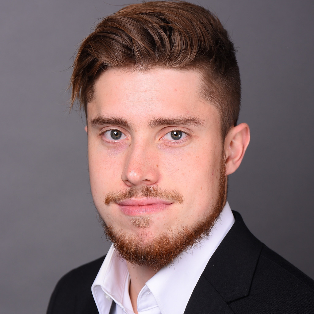 Matthias Eder - Physiotherapie - Döpfer Schulen | XING