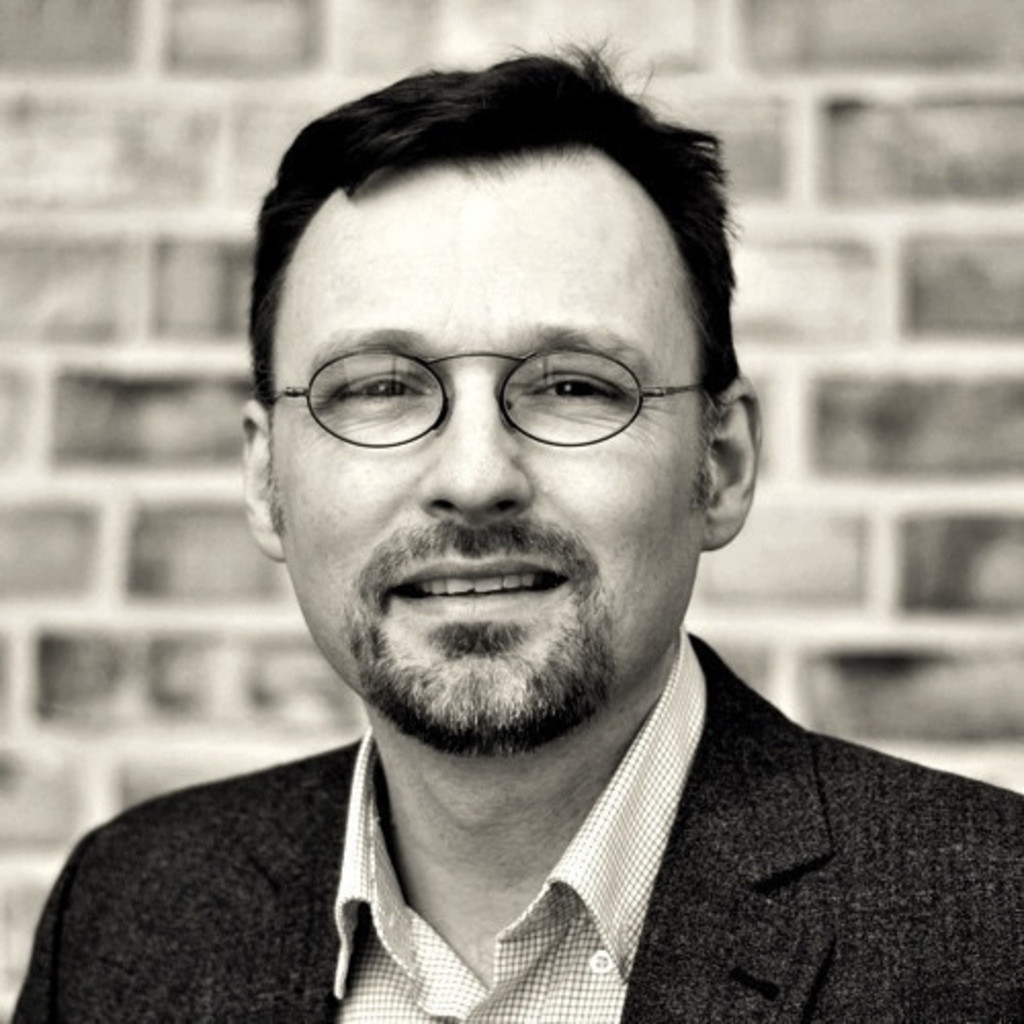 Fliege aus Hamburg in der Personensuche von Das Telefonbuch