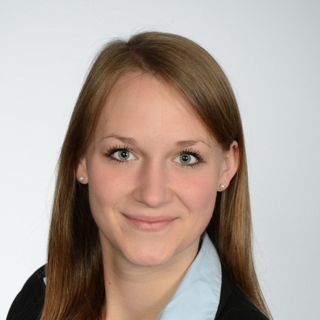 Selina Jantzon - Leiterin operative Personalplanung und -steuerung ...