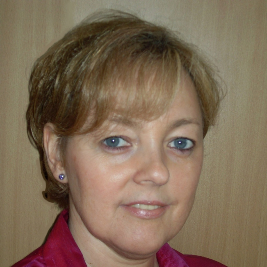 Angelika Volk - Assistentin der Geschäftsleitung - Viebahn ...