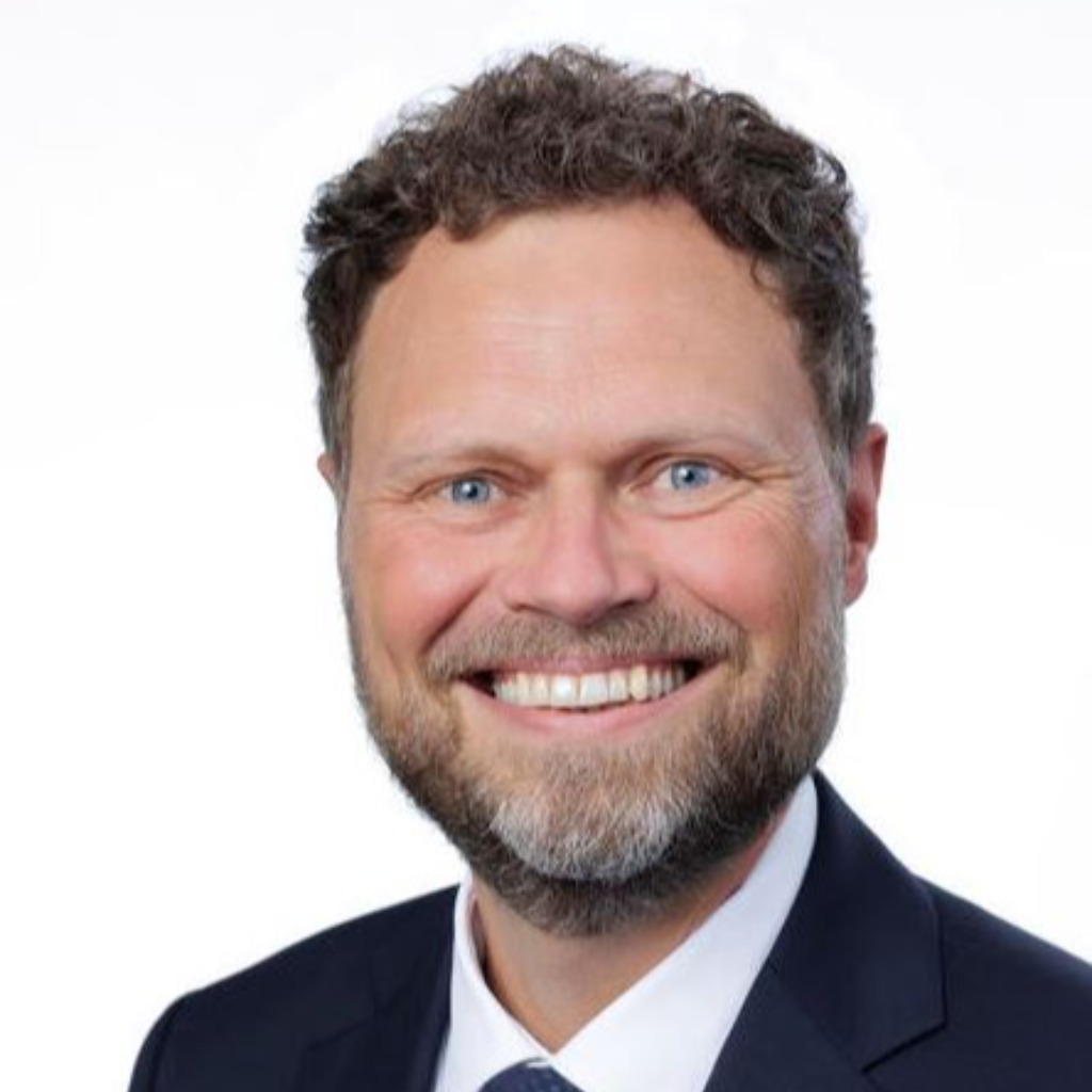 Christian Schaefer - Fixed Income Management - Raiffeisenlandesbank ...