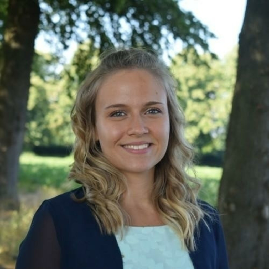 Rebecca Kuhn - Jobcoach - RE/init e.V. | XING