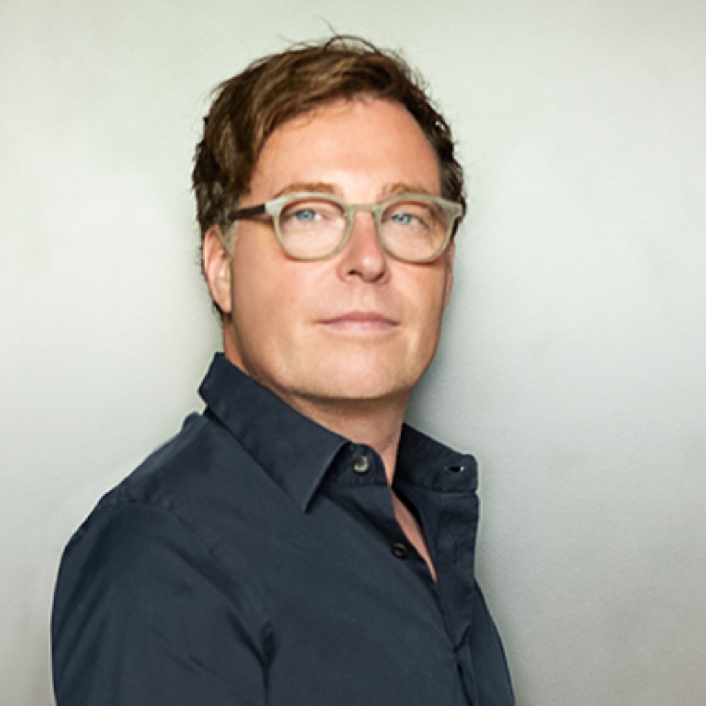 Christoph Drescher - Gastgeber - Die kleine Ehre – Exclusive Business ...