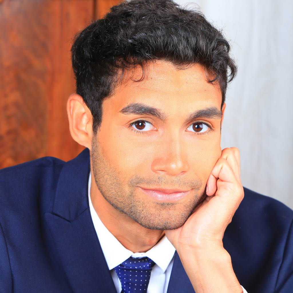 Claude Raphael's Instagram, Twitter & Facebook on IDCrawl