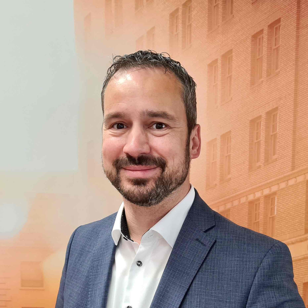 Steven Wloch - Leiter Zentraler Einkauf Gebrauchte Automobile ...