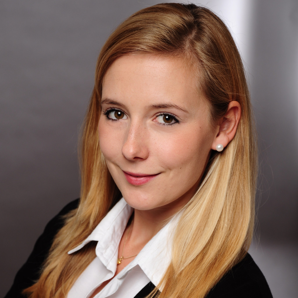 Alina Müller - Finance Controller - comforte AG | XING