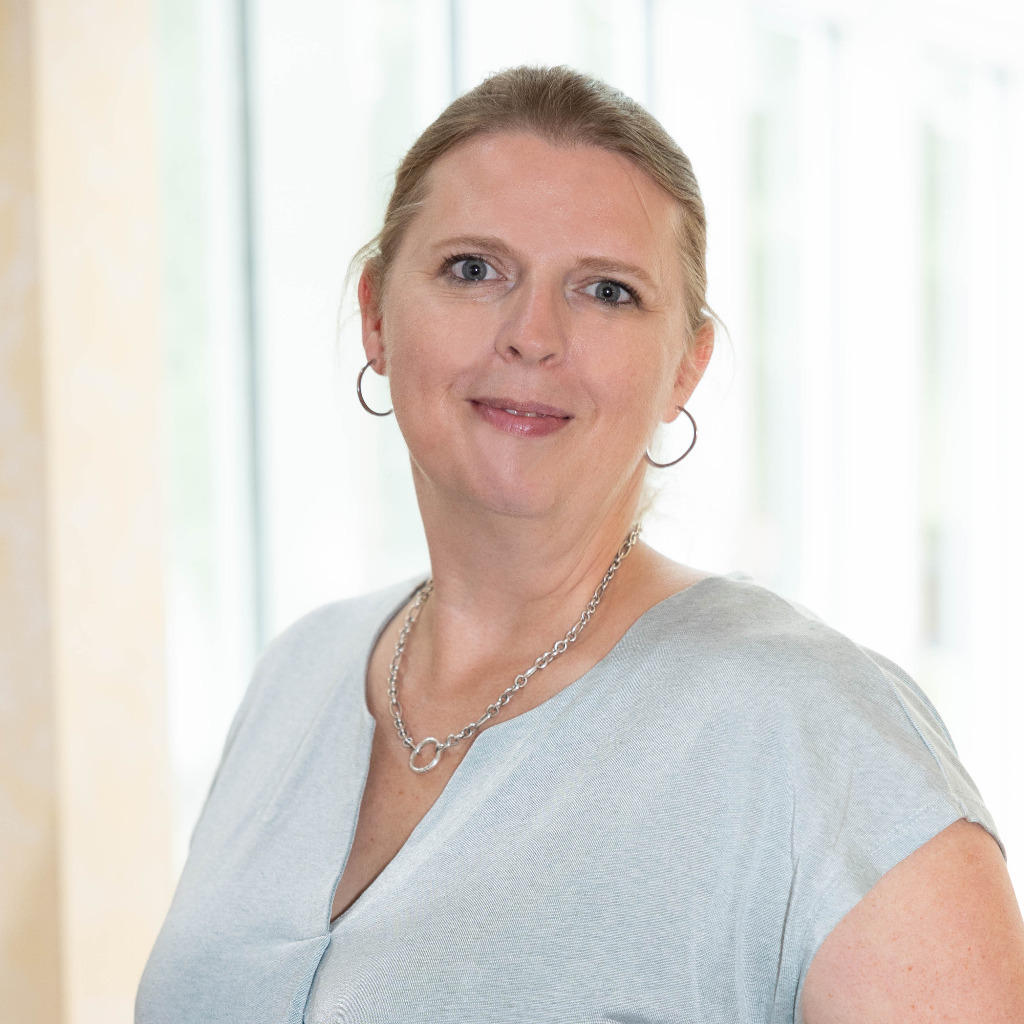 Claudia Rosenberg - Qualifizierter Spielplatzprüfer nach DIN 79161-1 ...