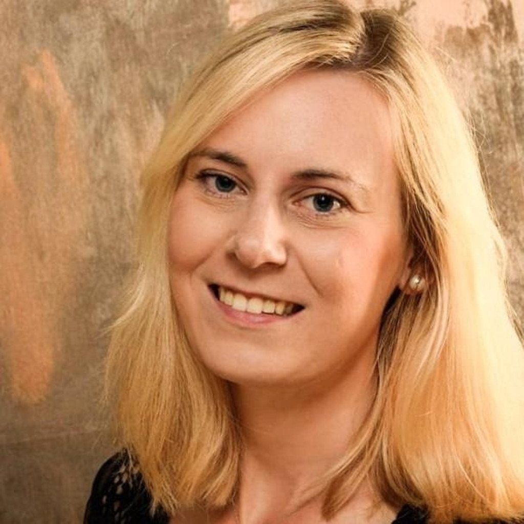 Janine Weiß - Fachassistentin im Bereich SGB II - Jobcenter Bremen | XING