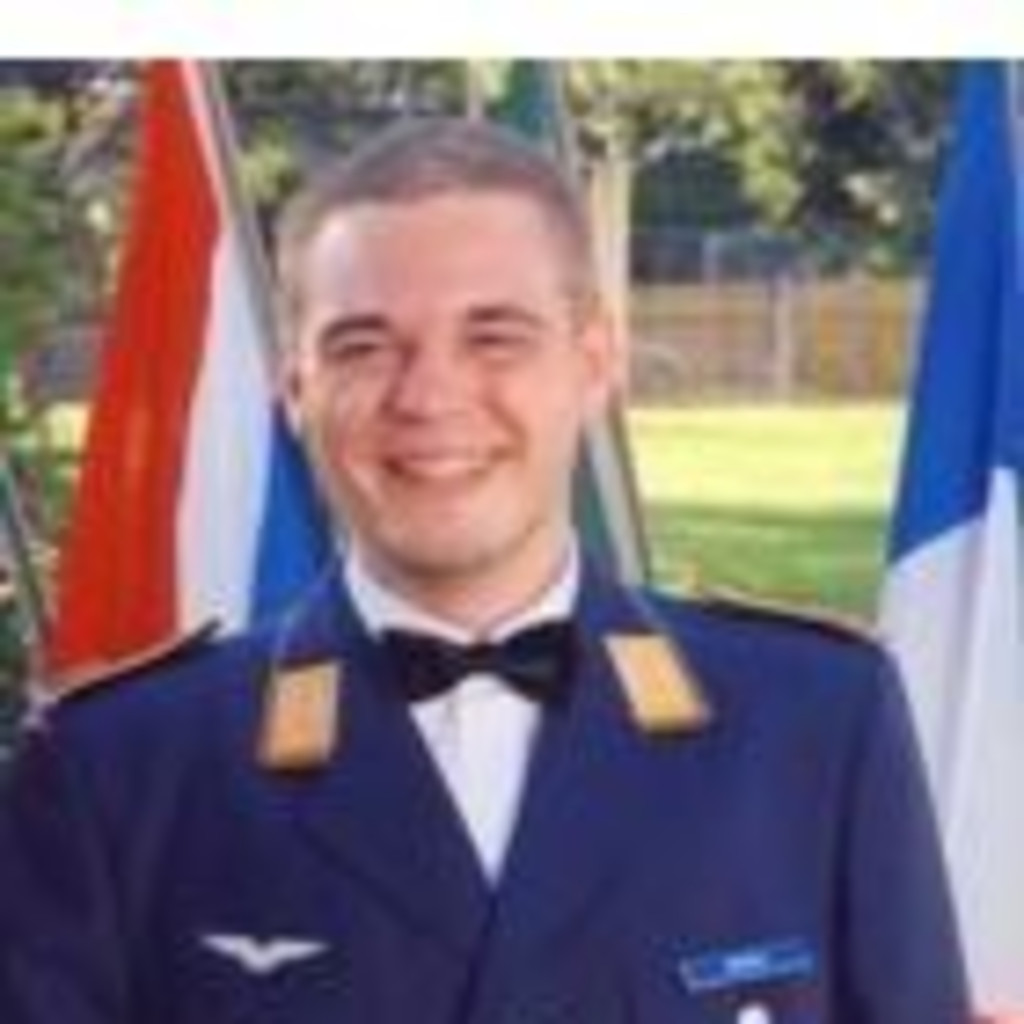 Bryan Werner - Regierungsoberinspektor - Bundeswehrverwaltung | XING