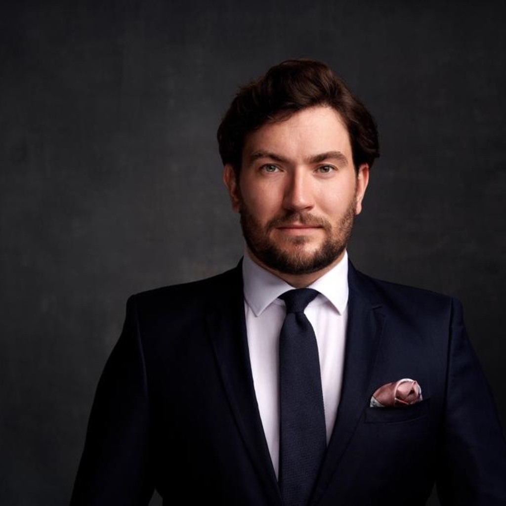 Yann Wildt - Headhunter / Managing Consultant - Schuckart Consulting ...