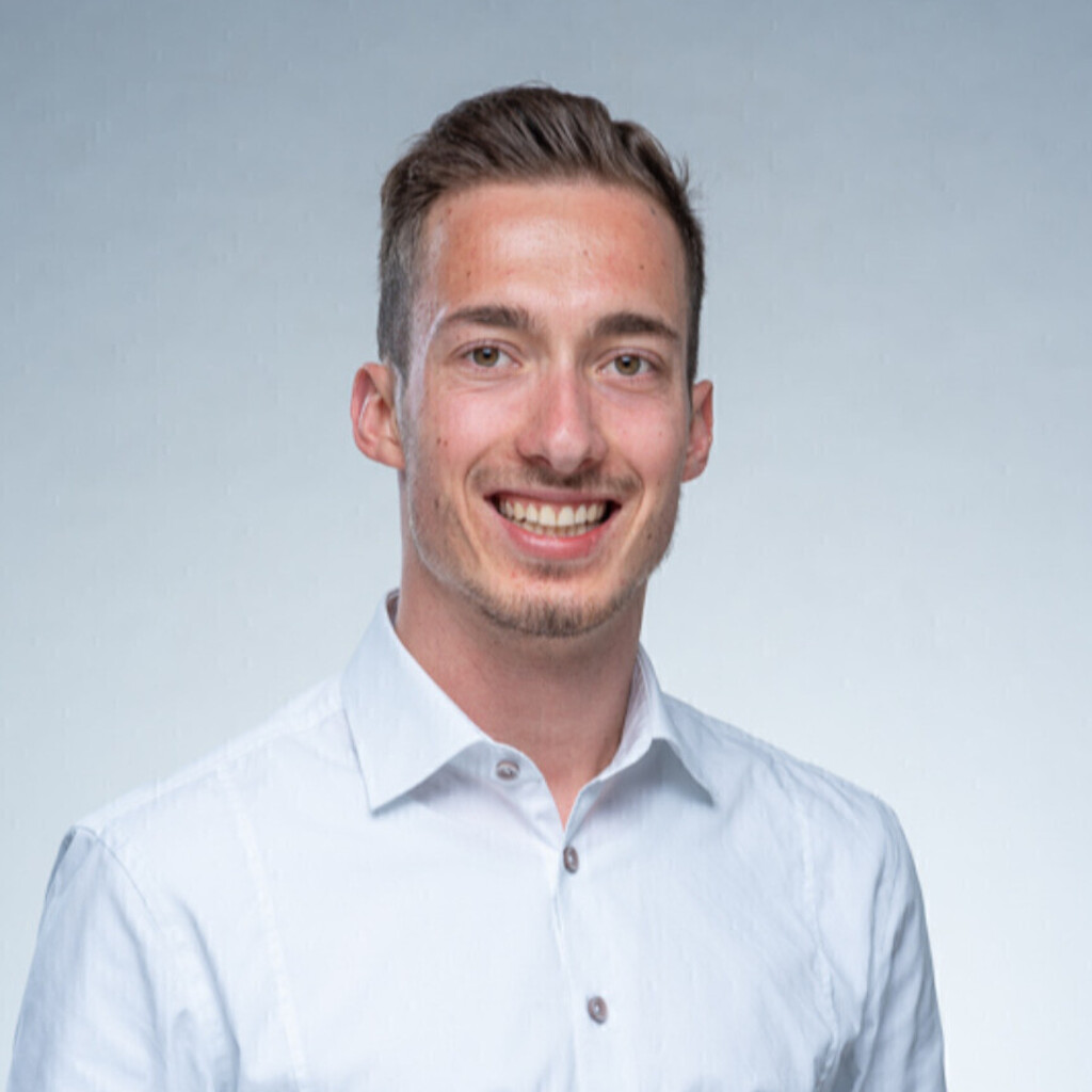 Lukas Roth - Junior Consultant im Bereich Real Estate Investment. - BNP ...
