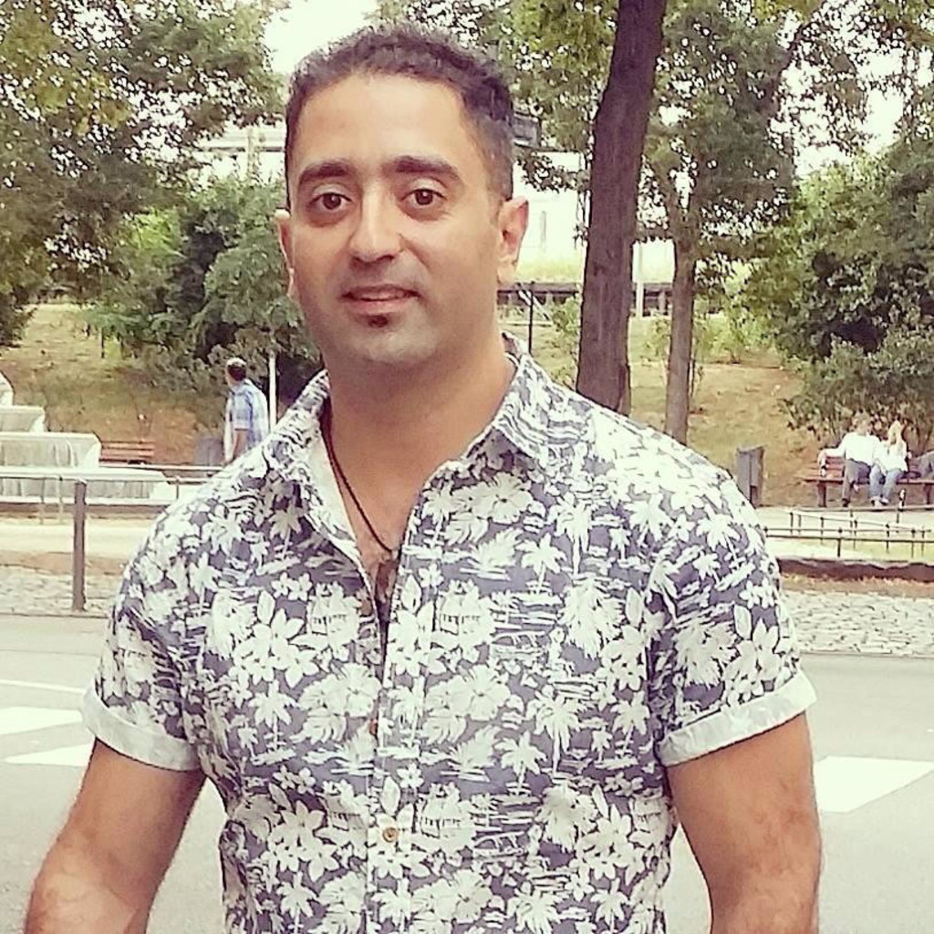 Ahmed Sarhan - Financial Analyst - Procter & Gamble | XING