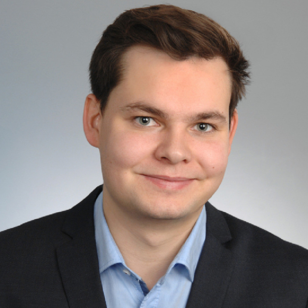 Marius Hoh - Statiker im Bereich Schalung und Rüstung - Firmengruppe ...