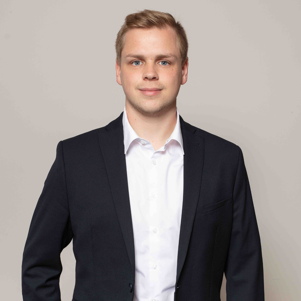 Christopher Bock - Senior Sustainable Finance Researcher - Advanced ...