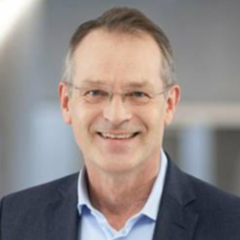 Dirk Reznik - CEO AMC International - AMC International | XING