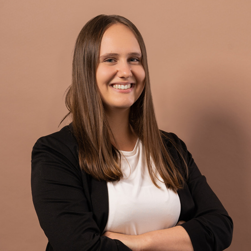 Alexandra Nigg - Senior Recruiting Consultant - nexpera GmbH | XING